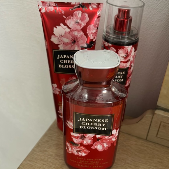 Bath & Body Works | Bath & Body | New Bath And Body Works Japanese Cherry Blossom Set | Poshmark